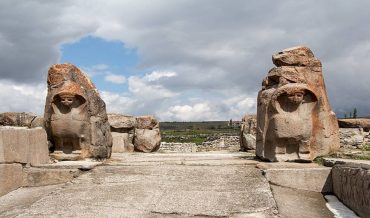 HİTİTLER - www.tarihistan.org